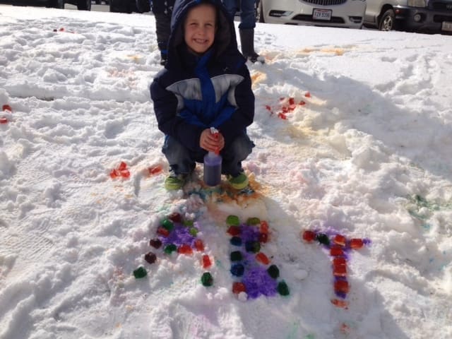 Try This: Bathtub Snow Graffiti - Akron Art Museum