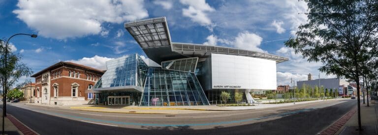 Visit - Akron Art Museum